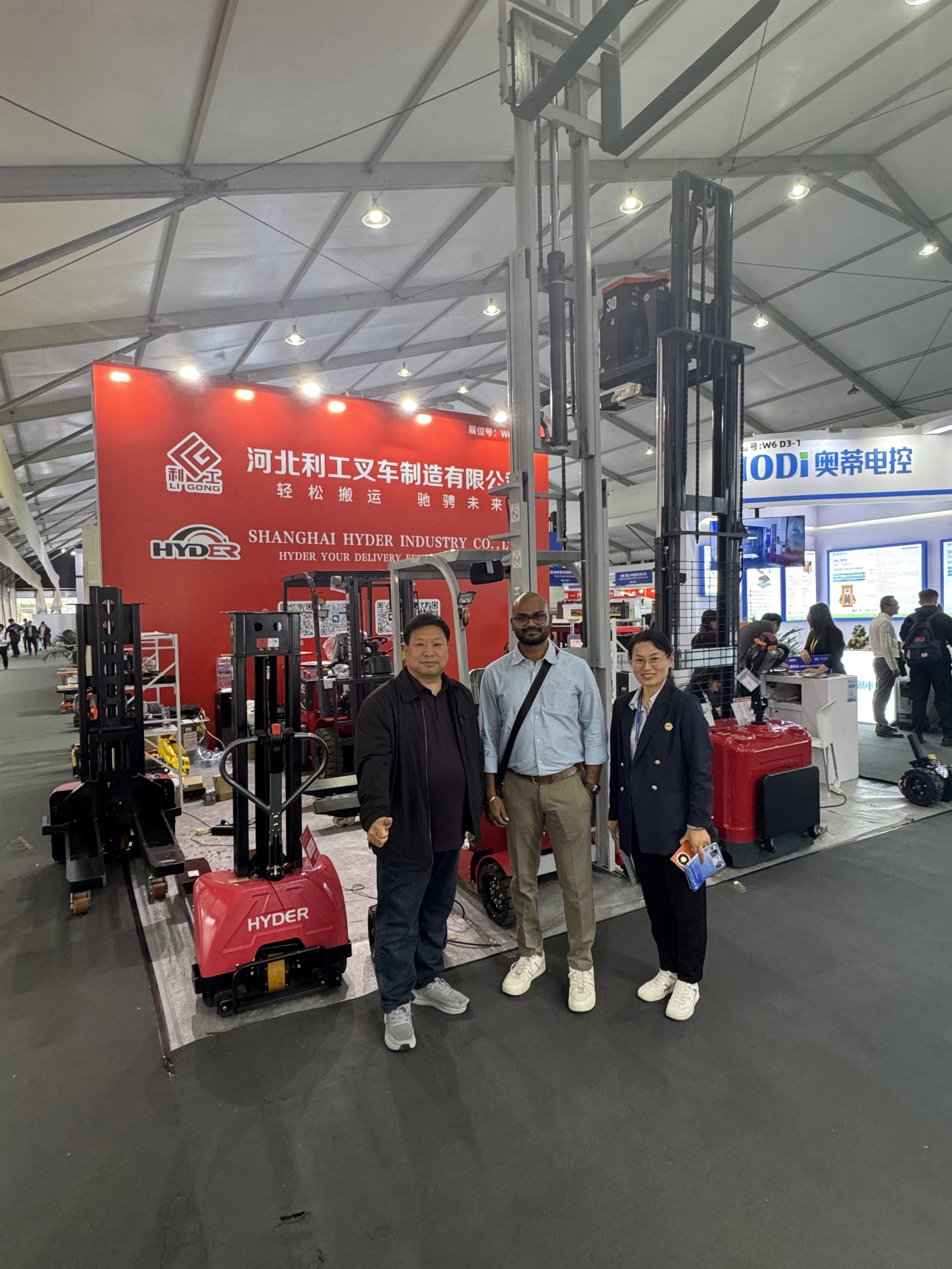 Global Acclaim for Hyder's New Forklifts at CEMAT 2025 | Hear from ...
